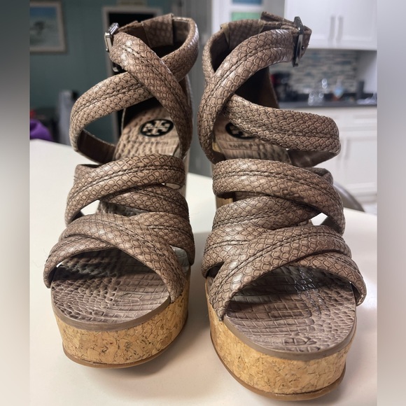 Tory Burch | Shoes | Tory Burch Taupe Python Embossed Leatherstrappy ...